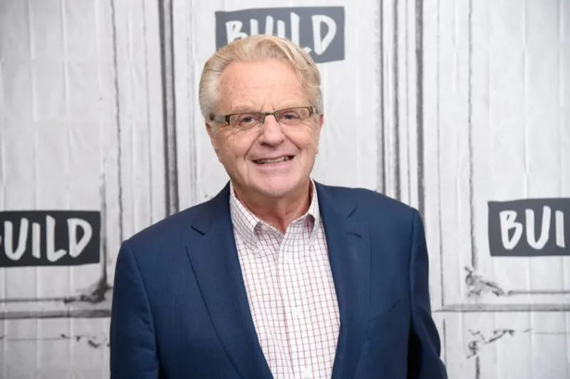 Preminuo Jerry Springer, jedna od najkontroverznijih osoba u historiji ...