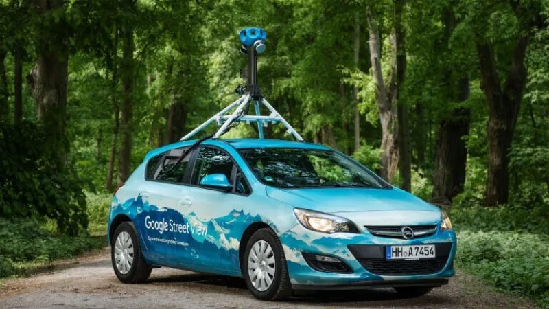 Google snimio golog muškarca u dvorištu: Sada mu moraju platiti odštetu