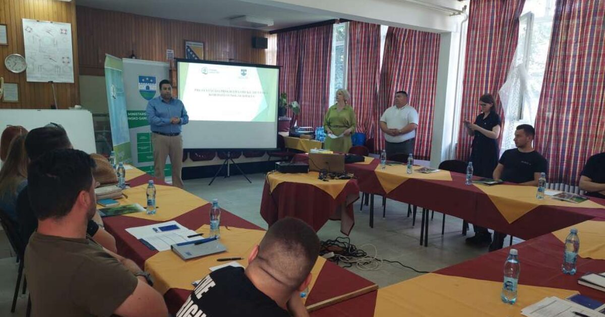 Više od 140 obučenih mentora: USK nastavlja razvijati sistem praktične ...